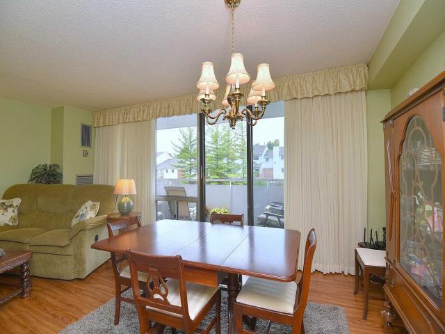 201 - 2055 Upper Middle Rd, Burlington | Sold, W4804700 | Condos.ca