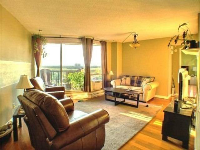 900 Dynes Rd, Ottawa, ON | Condos.ca