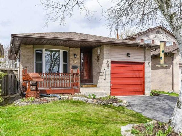 31 Riley St, Waterdown, ON | Property.ca