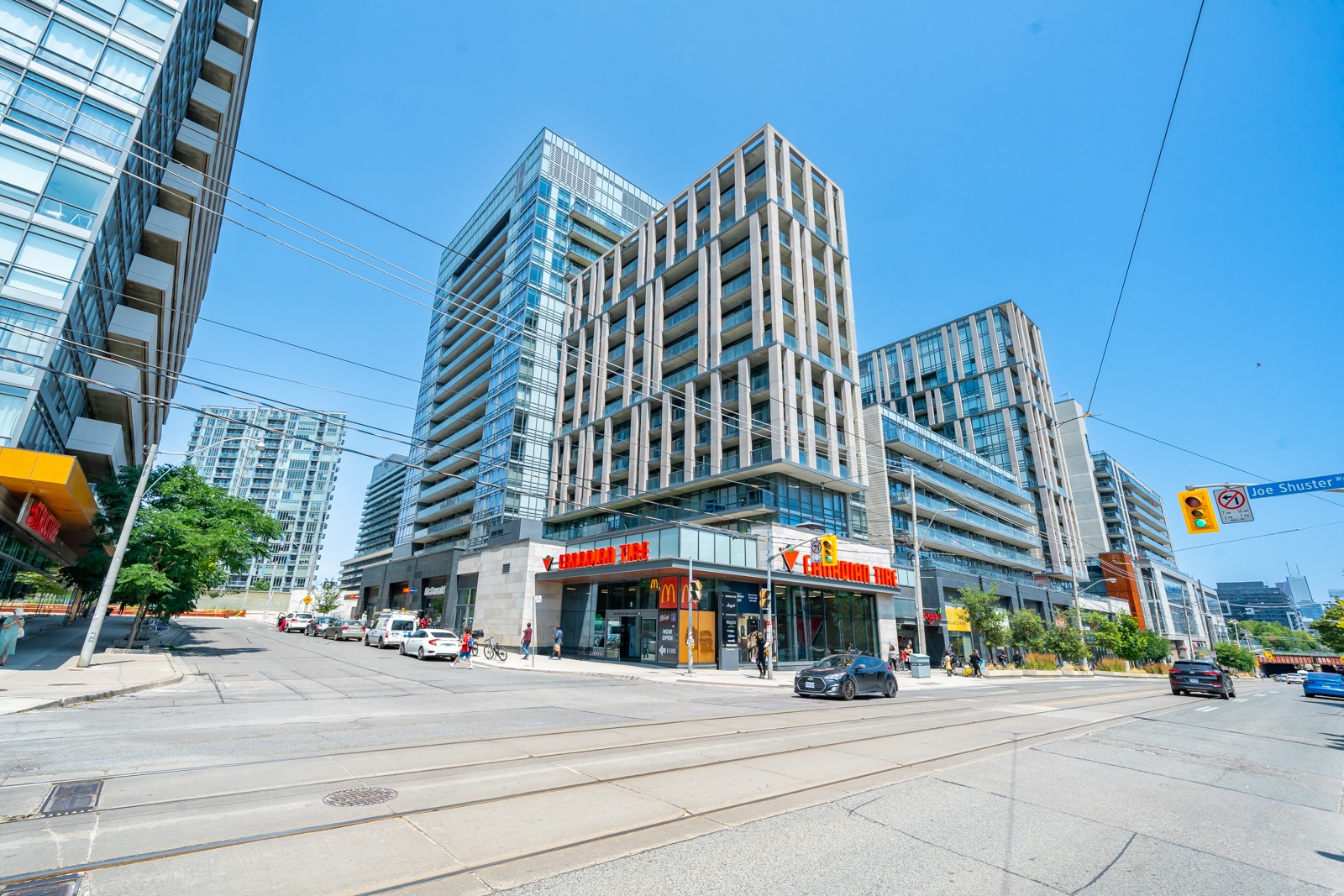 Kings Club Condos | Condos.ca