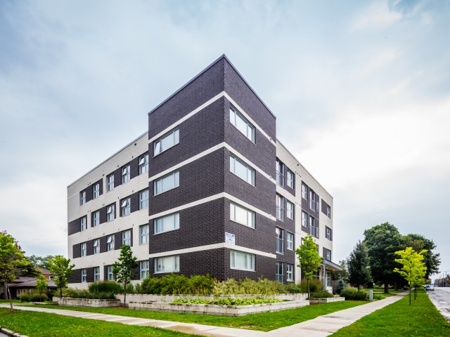 203 - 392 Albert Street, Waterloo | Expired, X7386326 | Condos.ca