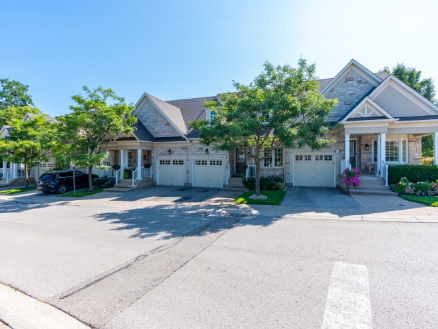 331 Terry Carter Crescent, Newmarket | Terminated, N12308289 | Condos.ca