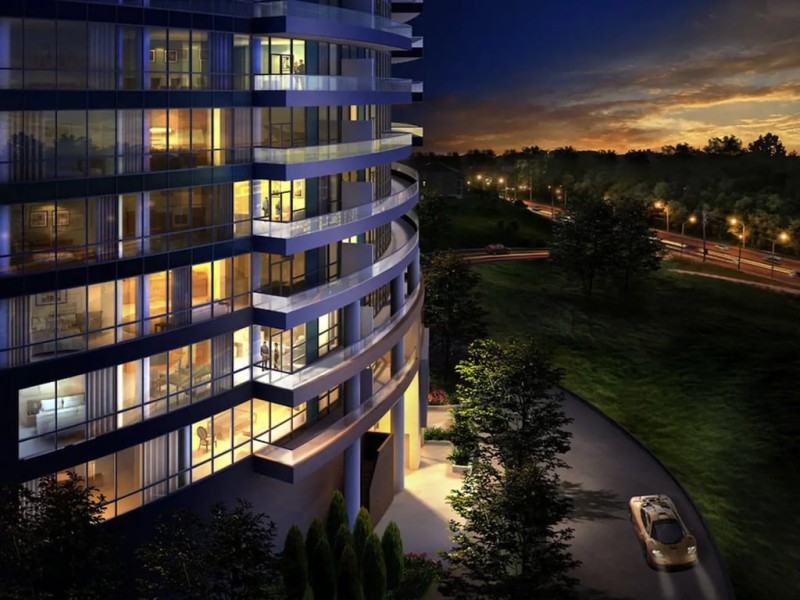 910 - 35 Brian Peck Crescent, East York | For Rent @ $2,700 | Condos.ca