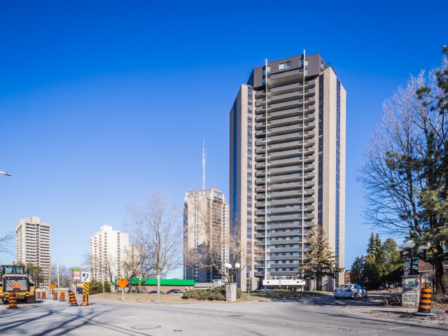 408 - 900 Dynes Road, Ottawa | For Sale @ $299,000 | Condos.ca