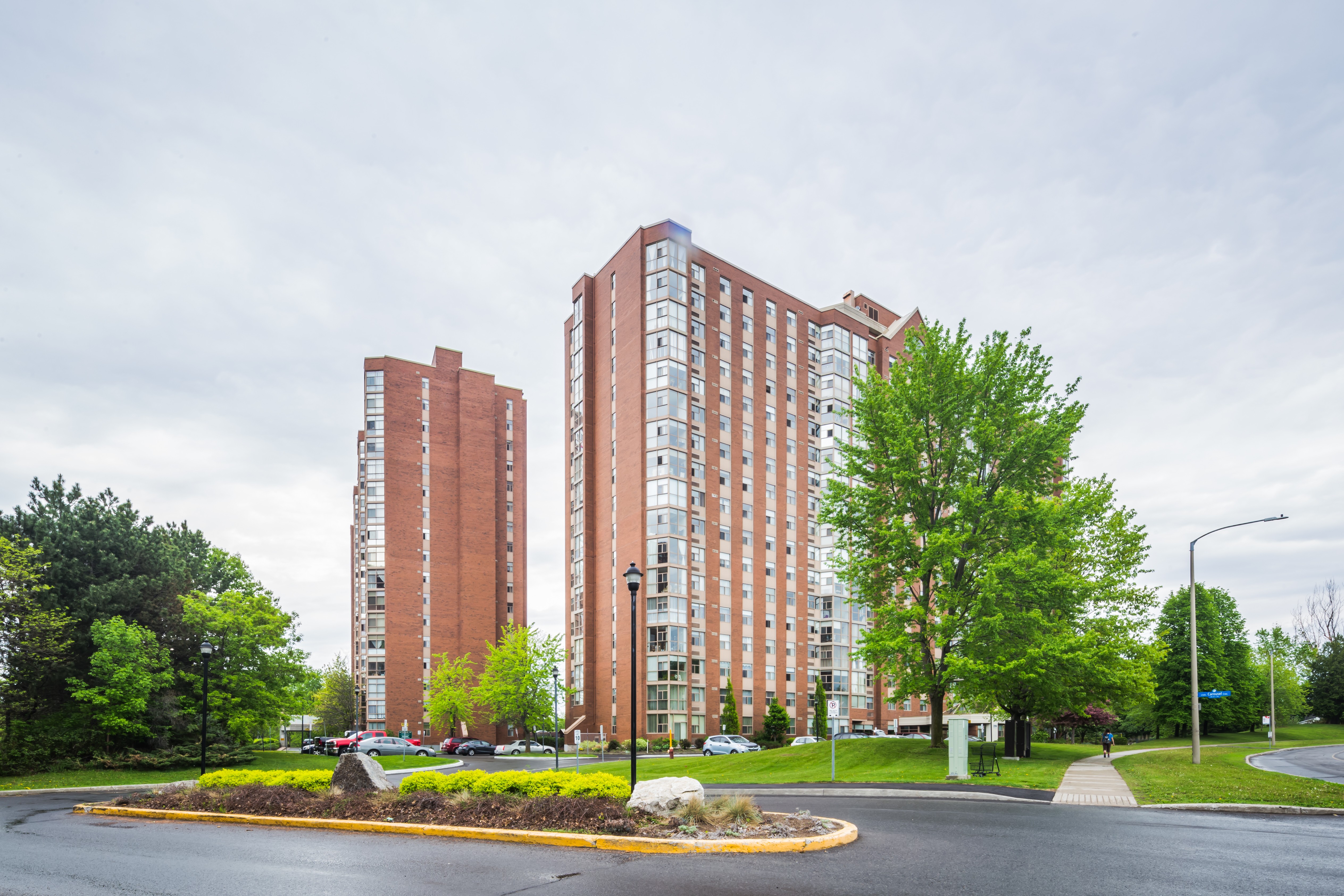 Atrium I Condos | 2760 Carousel Crescent | 2 Condos for Sale & 3 Condos ...