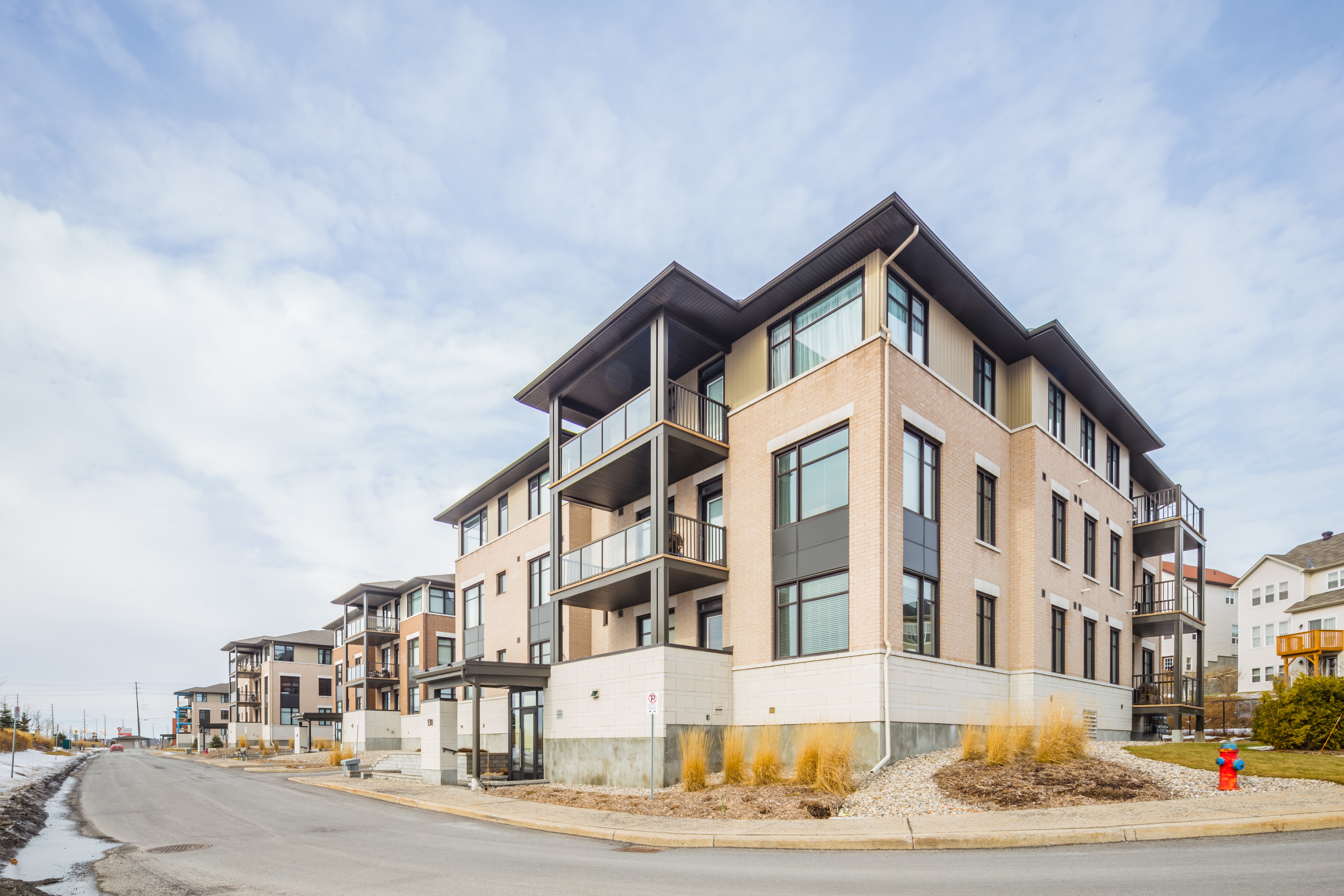 Foxwood in Kanata Condos | 150 Guelph Private | 1 Condo for Sale ...