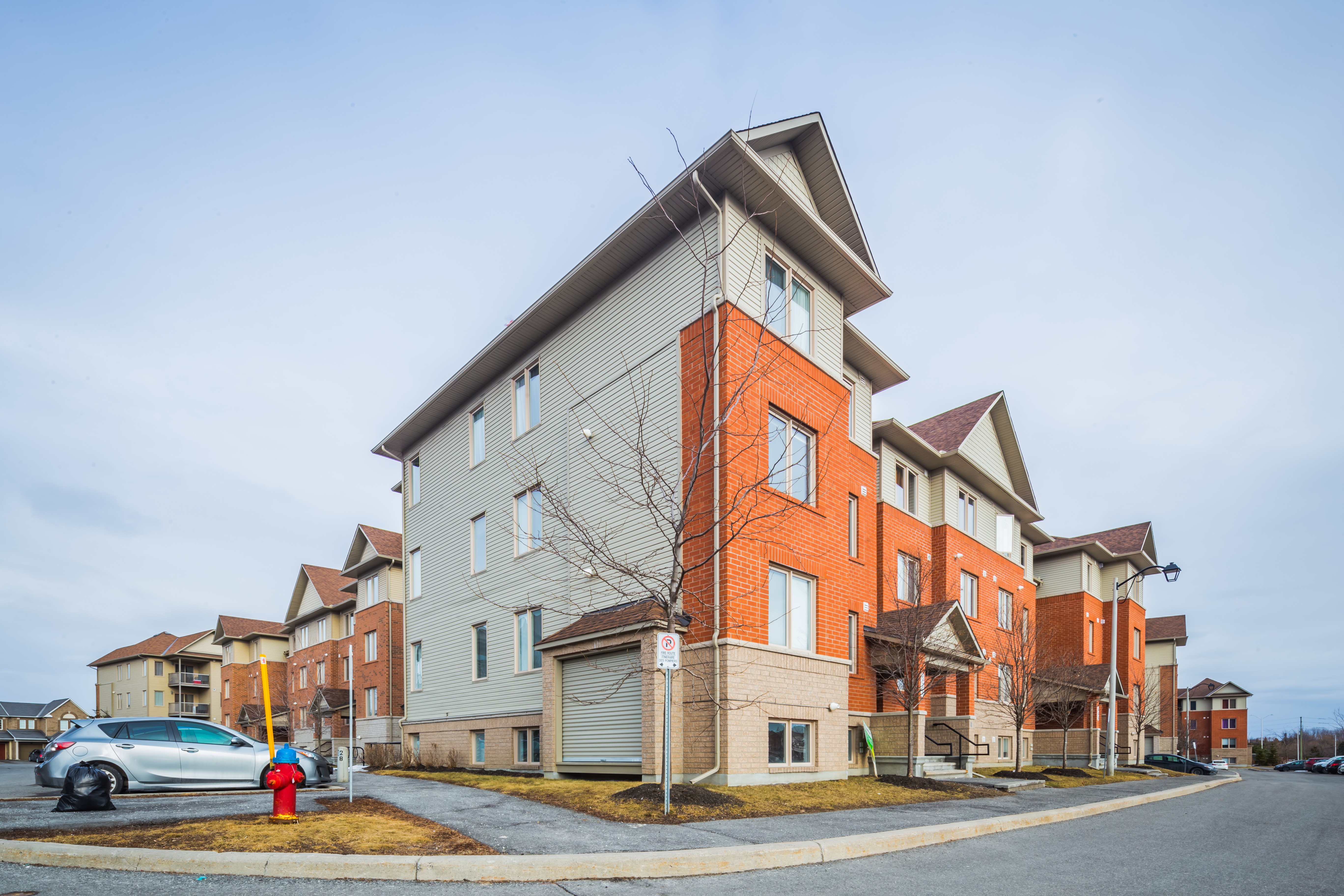 Stonefield Flats Condos | 1 Condo for Sale | Condos.ca