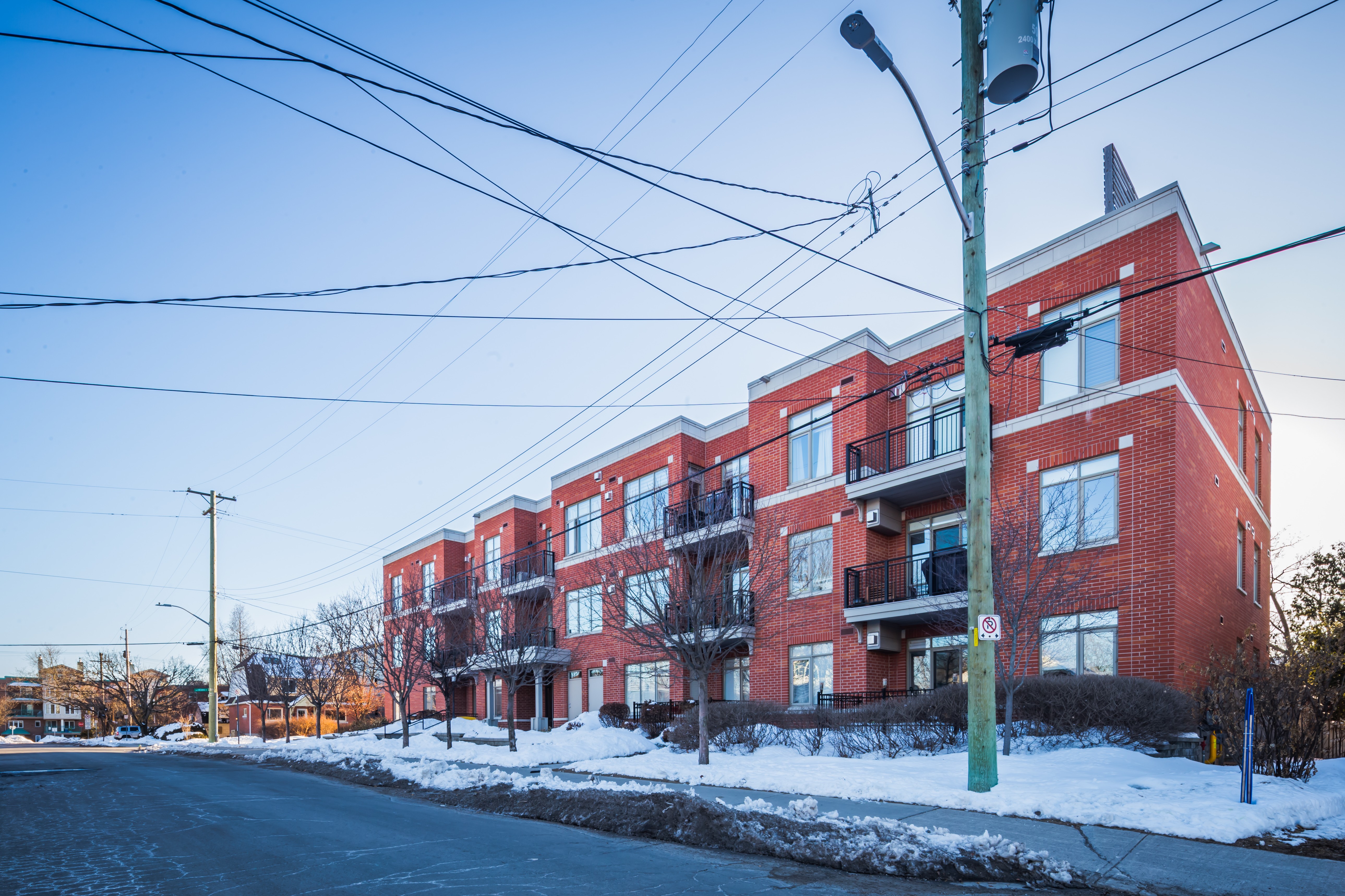 River Court Lofts | Condos.ca