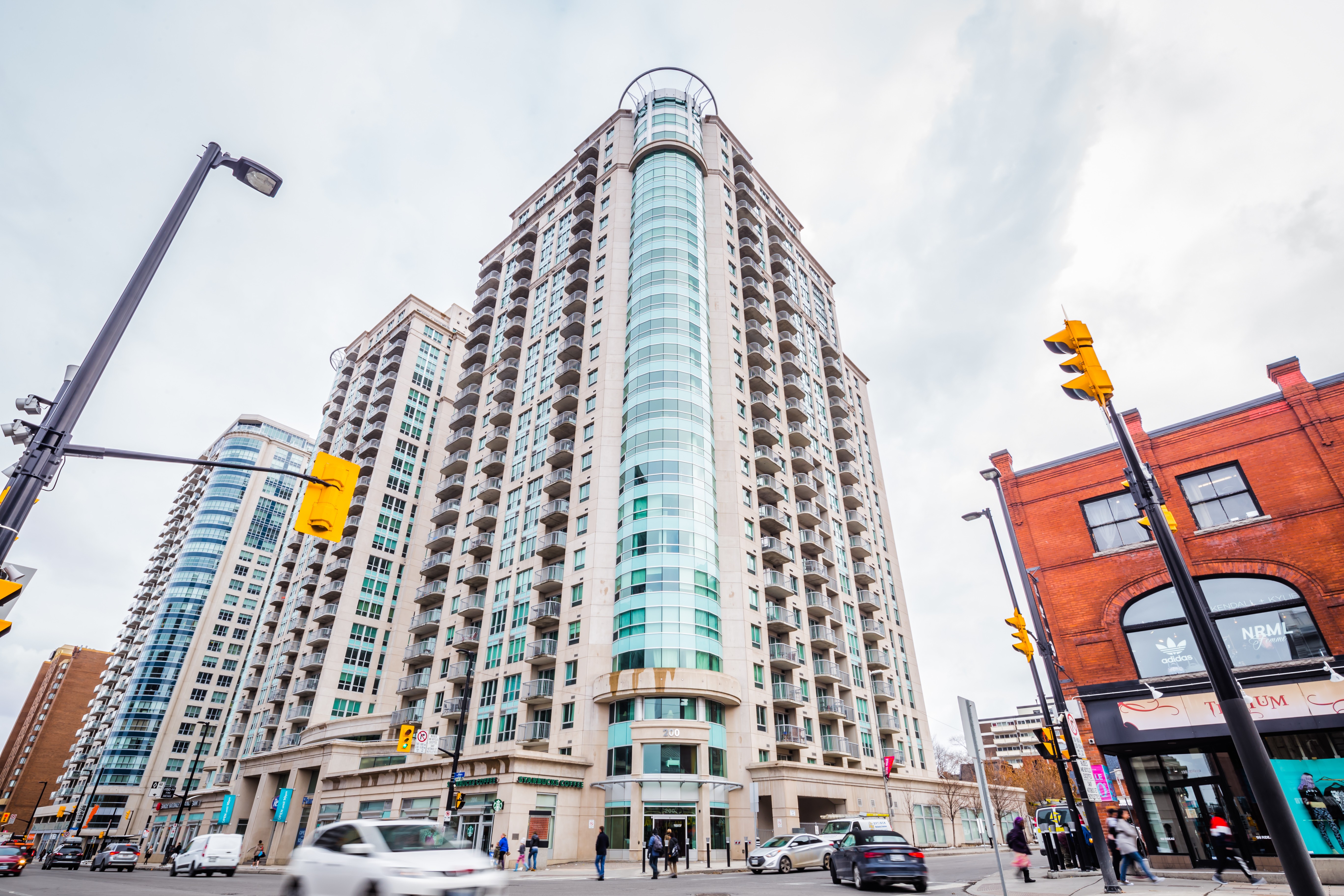 200 Rideau Condos | 7 Condos for Sale & 4 Condos for Rent | Condos.ca