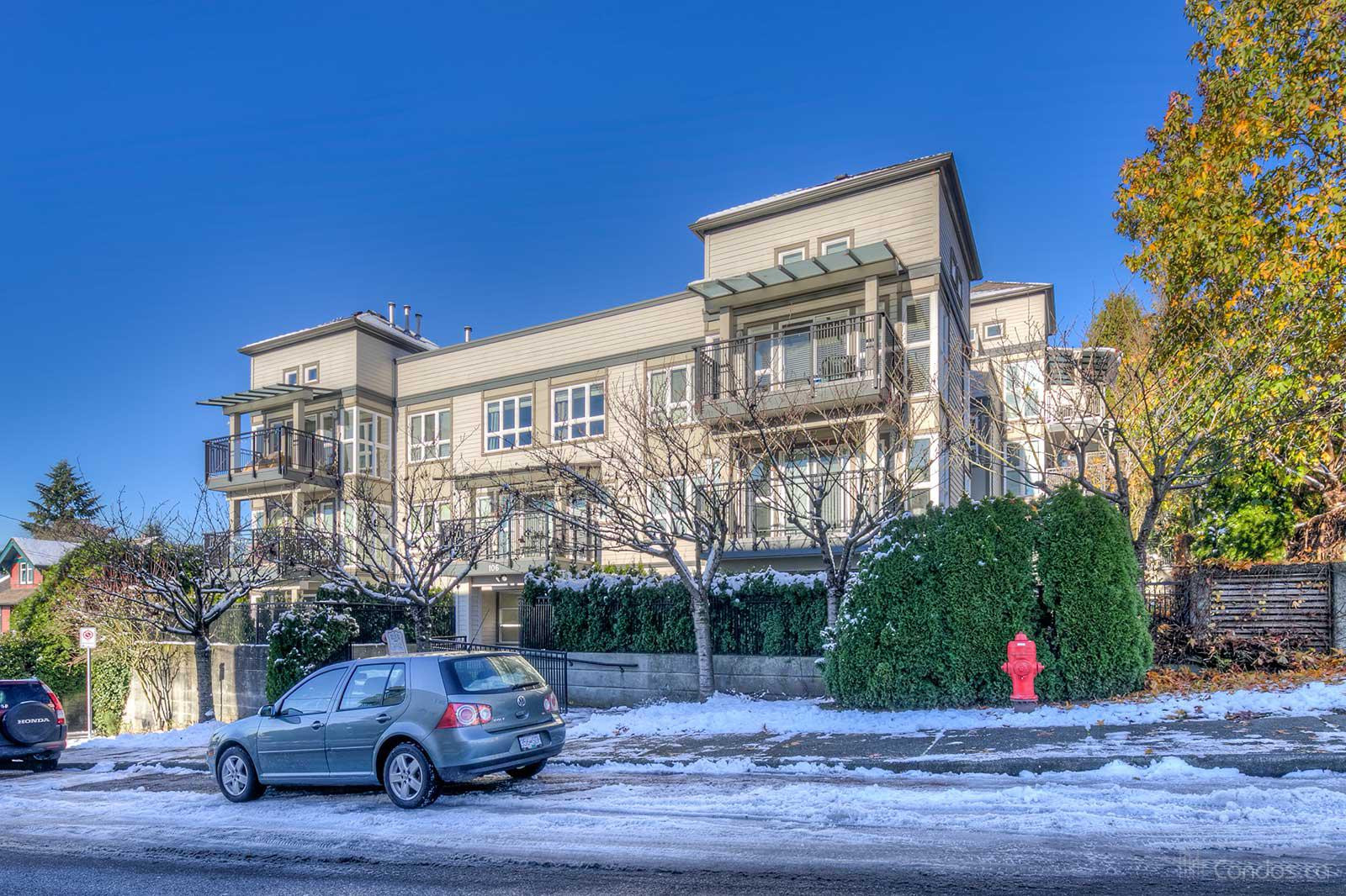 106 W Kings Rd | Kings Court Condos | 1 Condo for Sale | Condos.ca