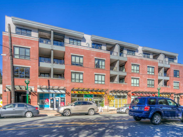 7655 Edmonds St | Bella Condos | Condos.ca