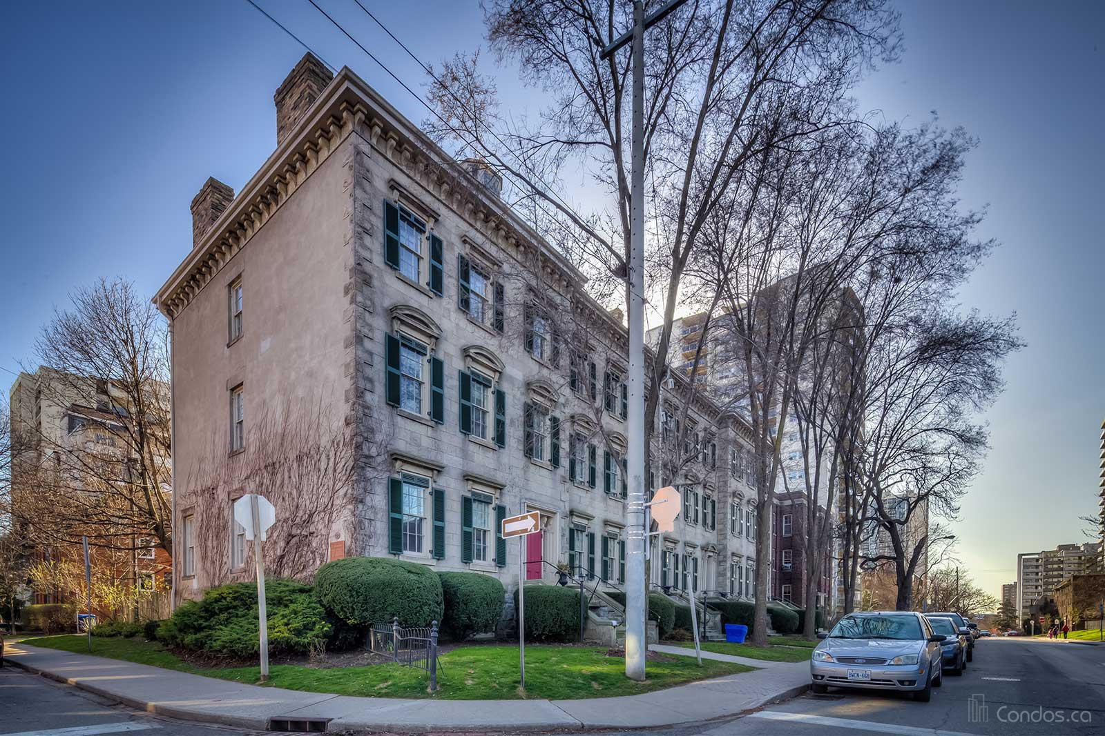 35 Duke St Condos | Condos.ca