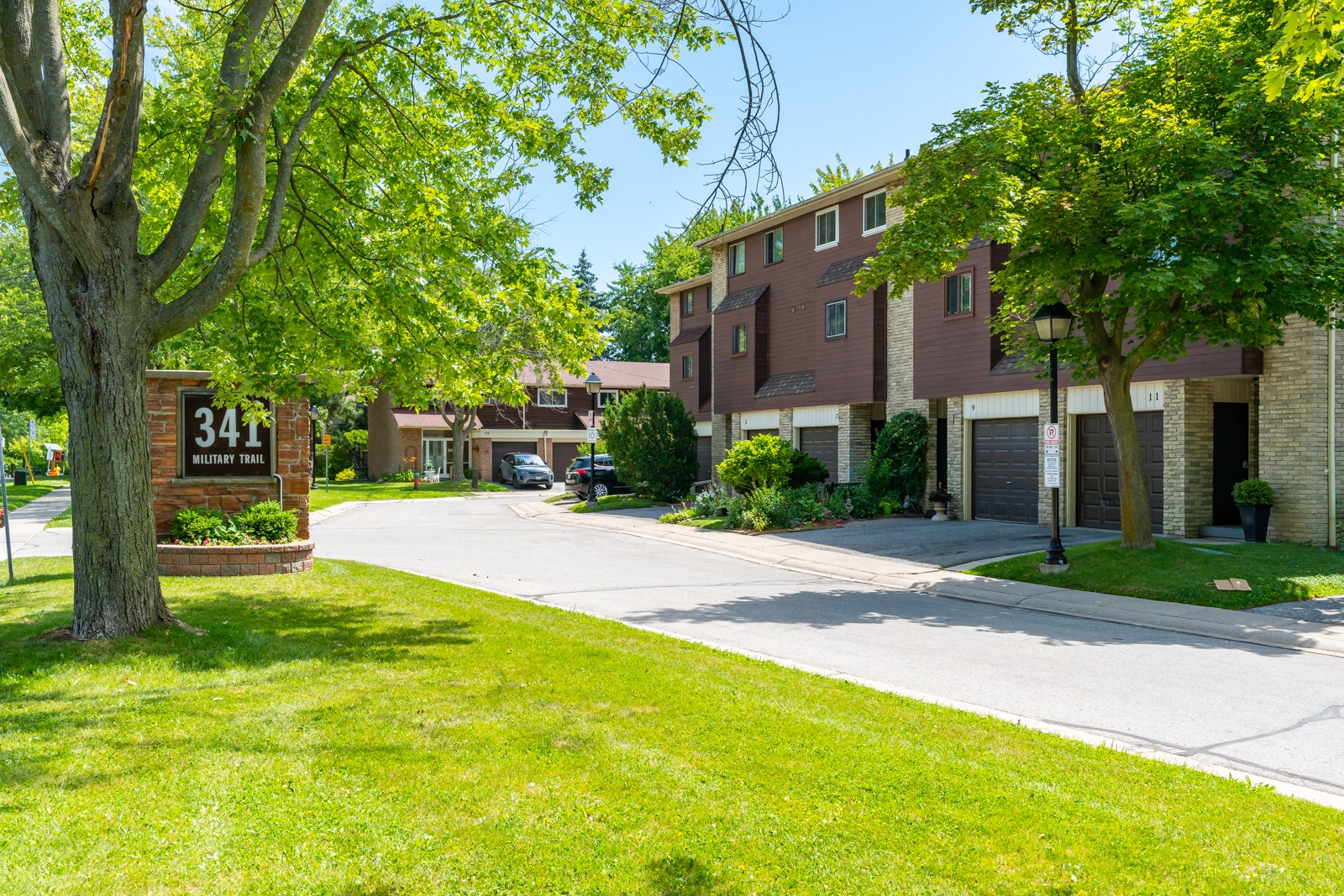 341 Military Trail Townhouses | 2 Townhouses for Sale | Condos.ca