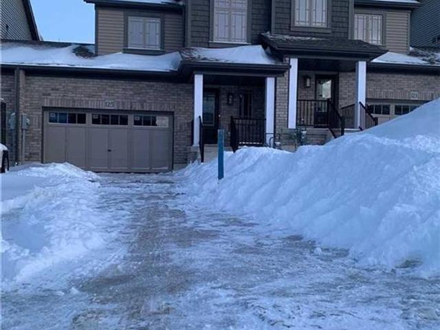 125 Stonebrook Way, | Unavailable, 40294779 | Condos.ca