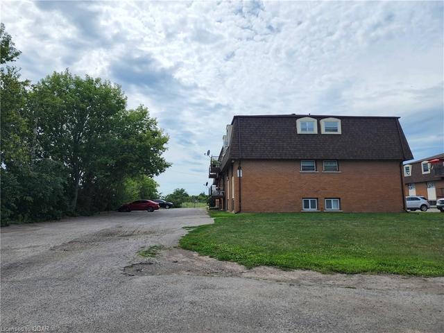 58 Elgin St, Belleville, ON | Condos.ca