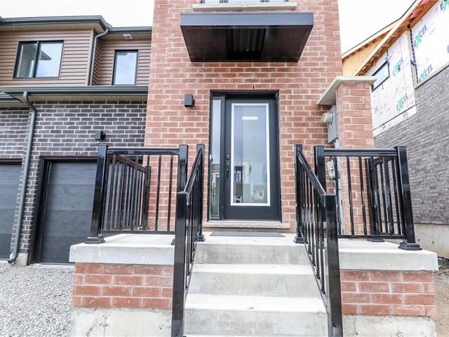 147 Gateland Drive, Barrie | Unavailable, 40328430 | Condos.ca