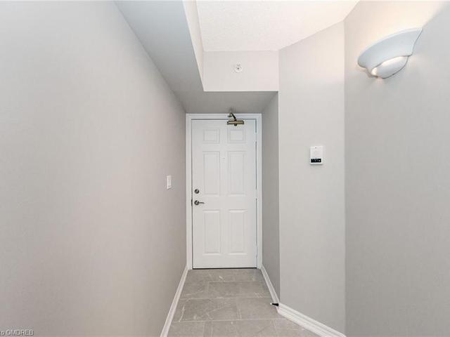201 - 1460 Bishops Gate, Oakville | Unavailable, 40358499 | Condos.ca