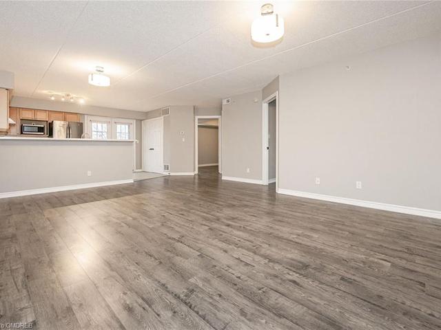 201 - 1460 Bishops Gate, Oakville | Unavailable, 40358499 | Condos.ca