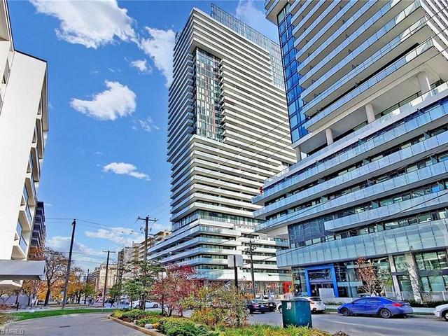 215 - 185 Roehampton Avenue, Toronto | Unavailable, 40378174 | Condos.ca
