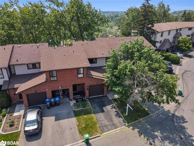 33 Dawson Crescent, Brampton | Unavailable, 40434032 | Condos.ca