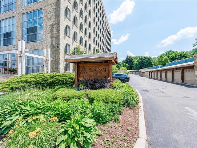 5 Father David Bauer Dr, Waterloo, ON | Condos.ca