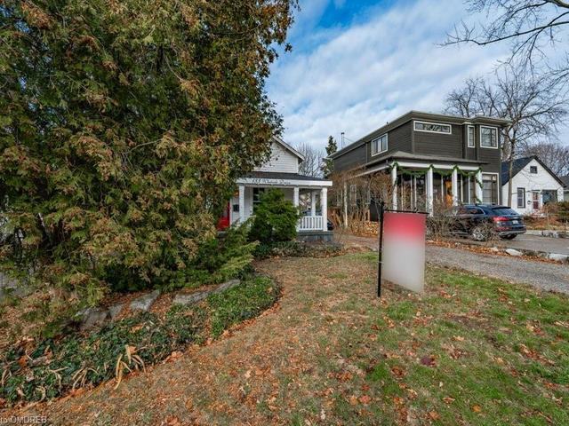 133 Westside Drive, Oakville | For Sale @ $1,299,000 | Property.ca