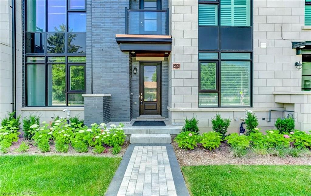200 Rebecca Street, Oakville | Leased, 40523111 | Condos.ca