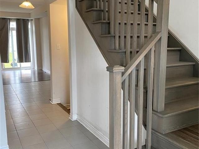 13 Albany Street, Collingwood | For Rent @ $2,600 | Condos.ca