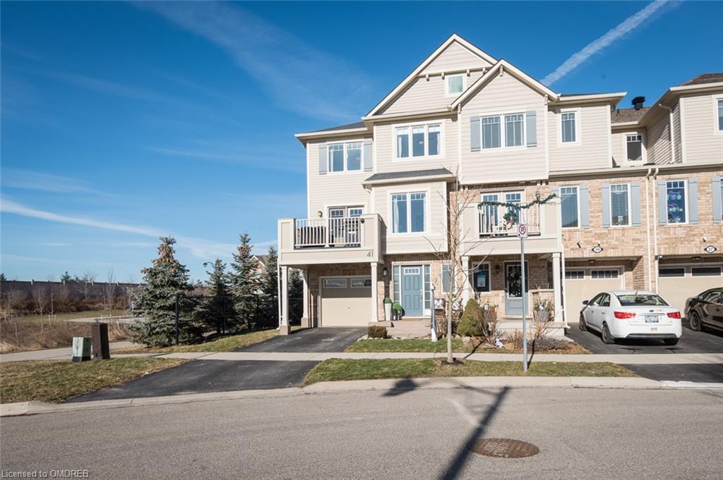 41 Reichert Court, Milton | For Sale @ $779,900 | Condos.ca