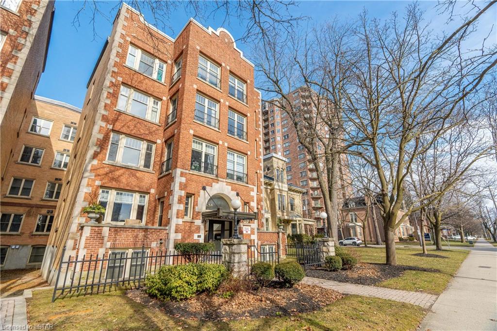 103 - 280 Queens Avenue, | For Sale @ $399,500 | Condos.ca