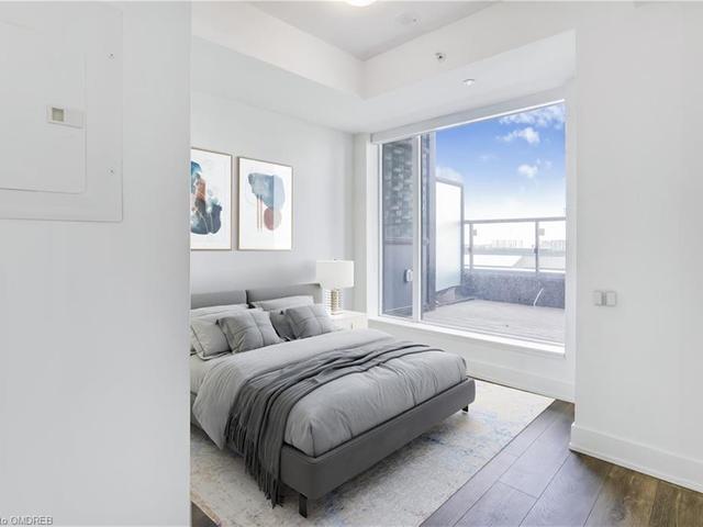 501 - 2481 Taunton Road, Oakville | For Sale @ $530,000 | Property.ca