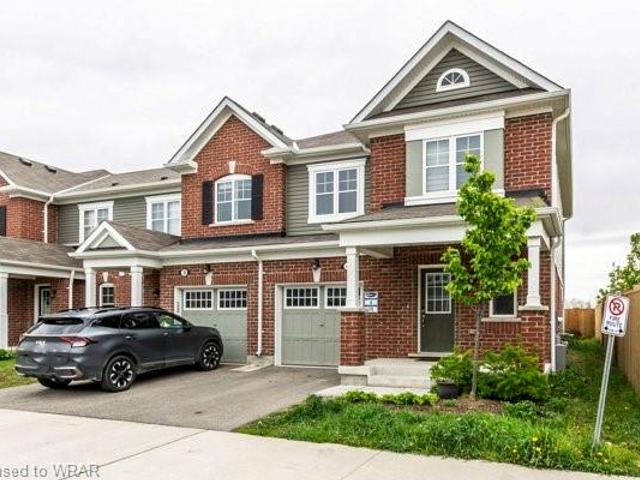 4 - 143 Ridge Road Road, Cambridge | Sold, 40588560 | Condos.ca