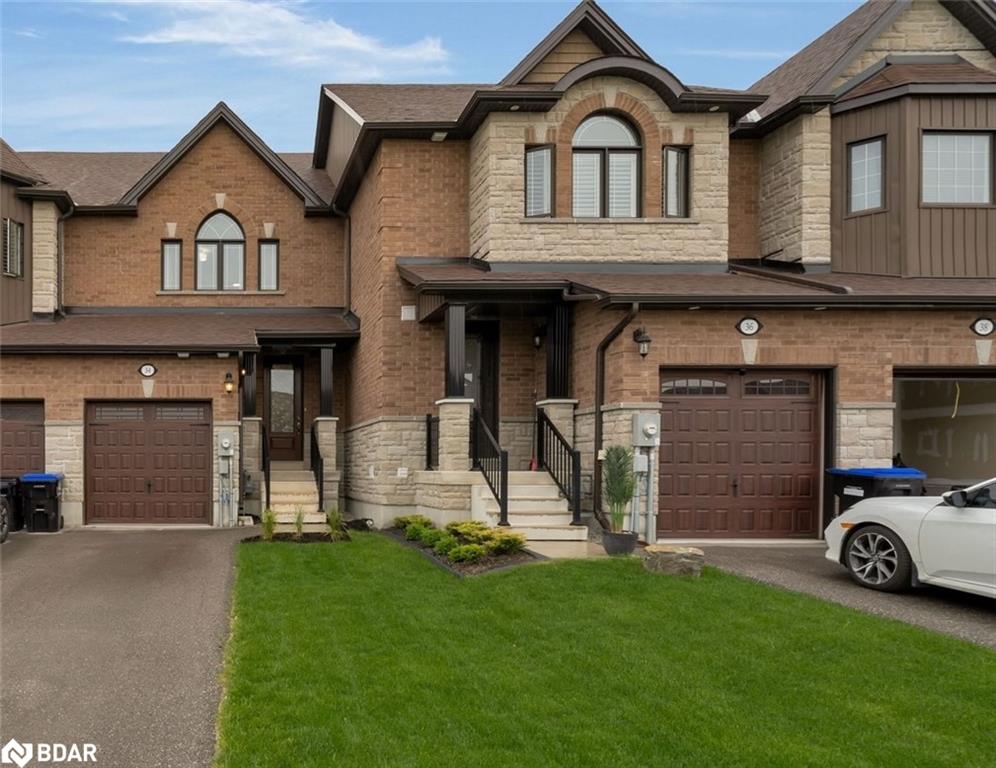 34 Morris Drive, Angus | For Sale @ $679,900 | Condos.ca