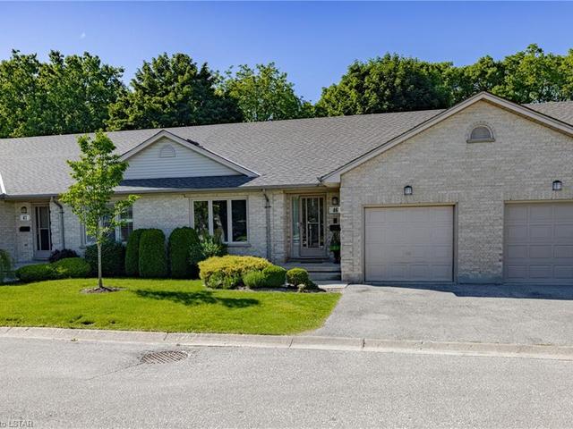 46 - 99 Edgevalley Road, London | Terminated, 40597589 | Condos.ca