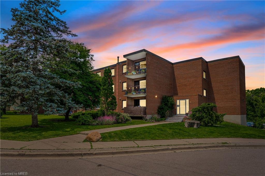 206 - 4 Avalon Place, Kitchener | Sold, 40616385 | Condos.ca