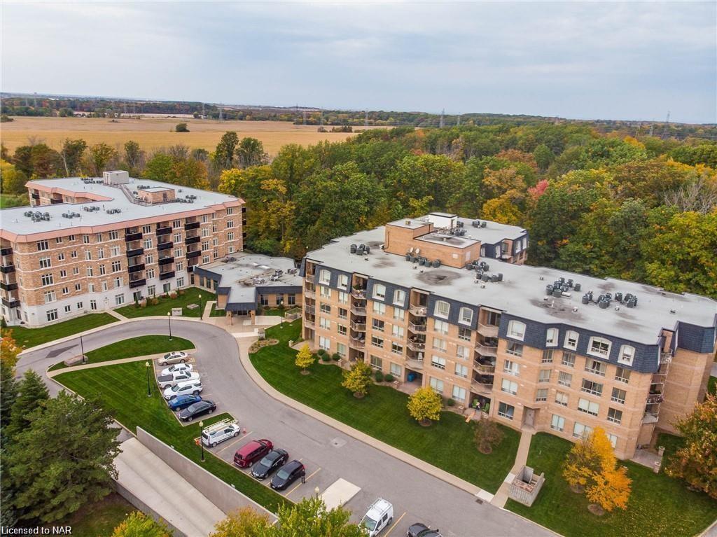 109 - 8111 Forest Glen Drive, | Expired, 40624535 | Condos.ca