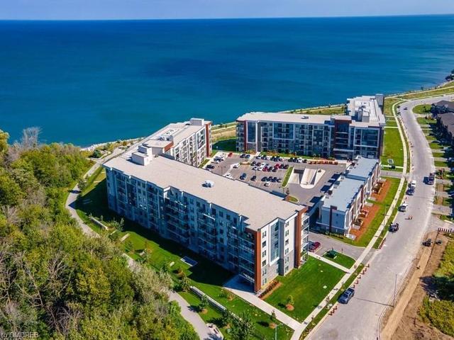 633 - 101 Shoreview Place, | For Sale @ $579,000 | Condos.ca
