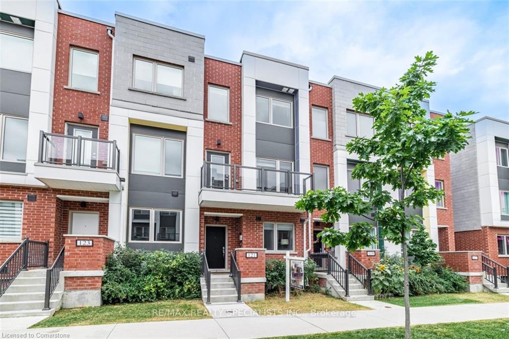 121 William Duncan Road, Toronto | For Sale @ $1,199,900 | Condos.ca