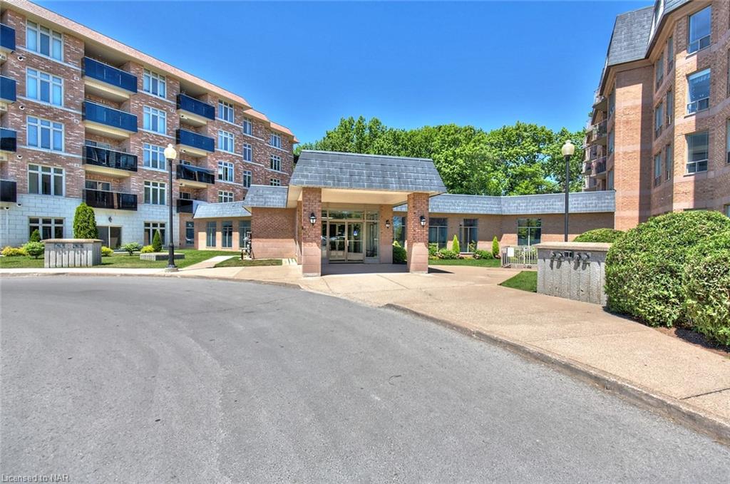 427 - 8111 Forest Glen Drive, Niagara Falls | For Sale @ $639,900 ...