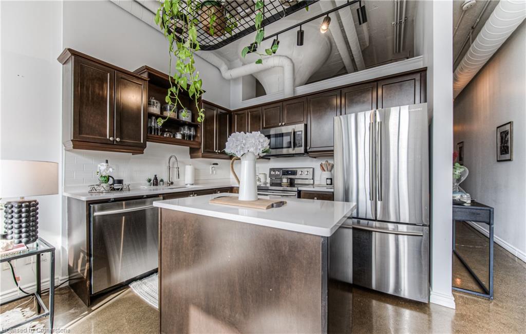 306 - 404 King Street W, Kitchener | For Sale @ $394,900 | Condos.ca