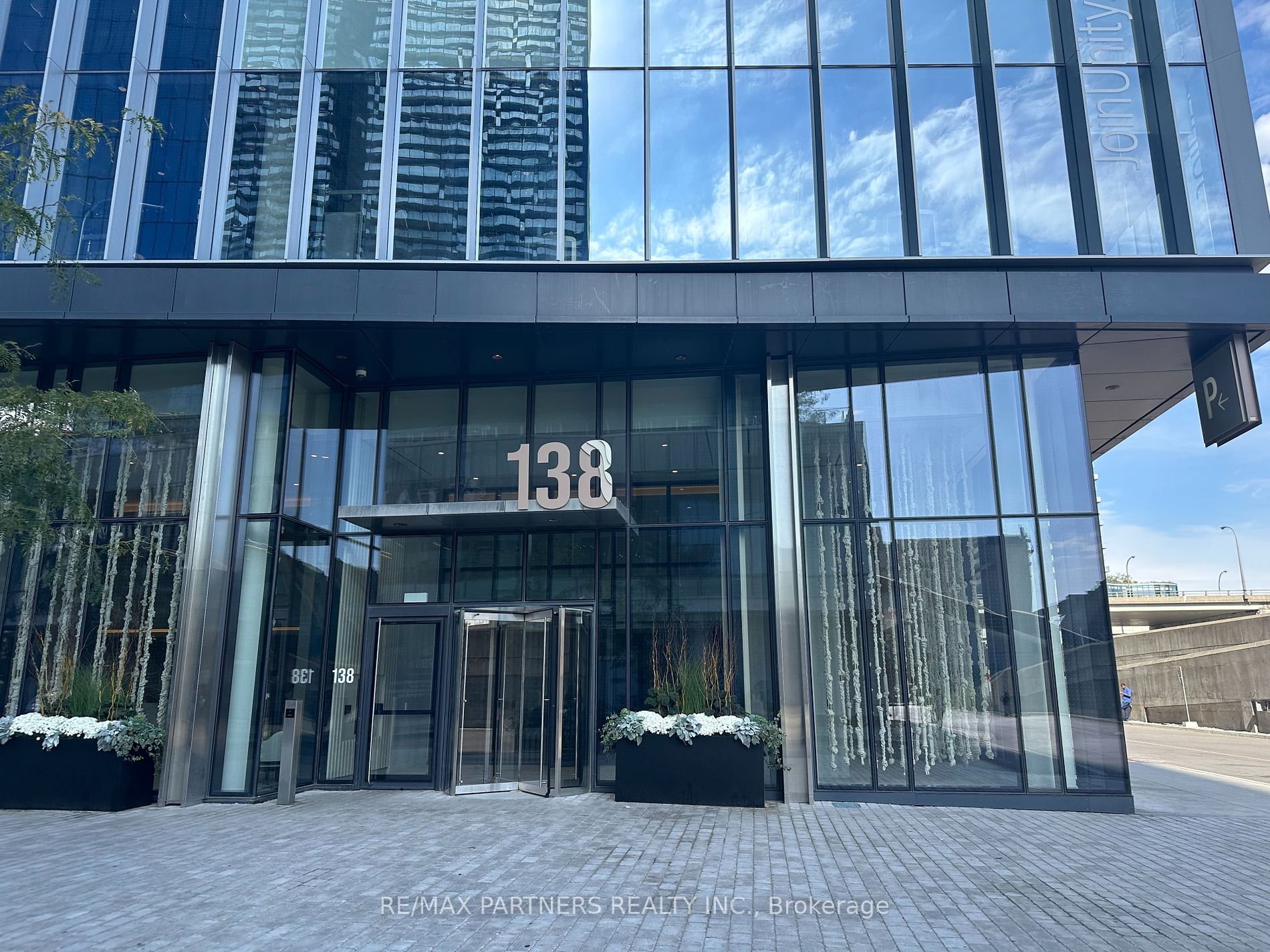1209 - 138 Downes St, | Terminated, C11881823 | Condos.ca