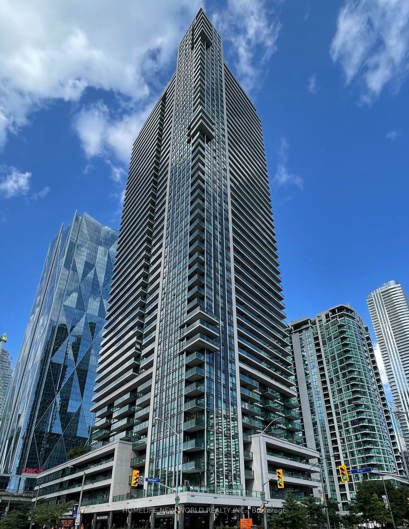 403 - 33 Bay St, Toronto | Leased, C11885960 | Condos.ca