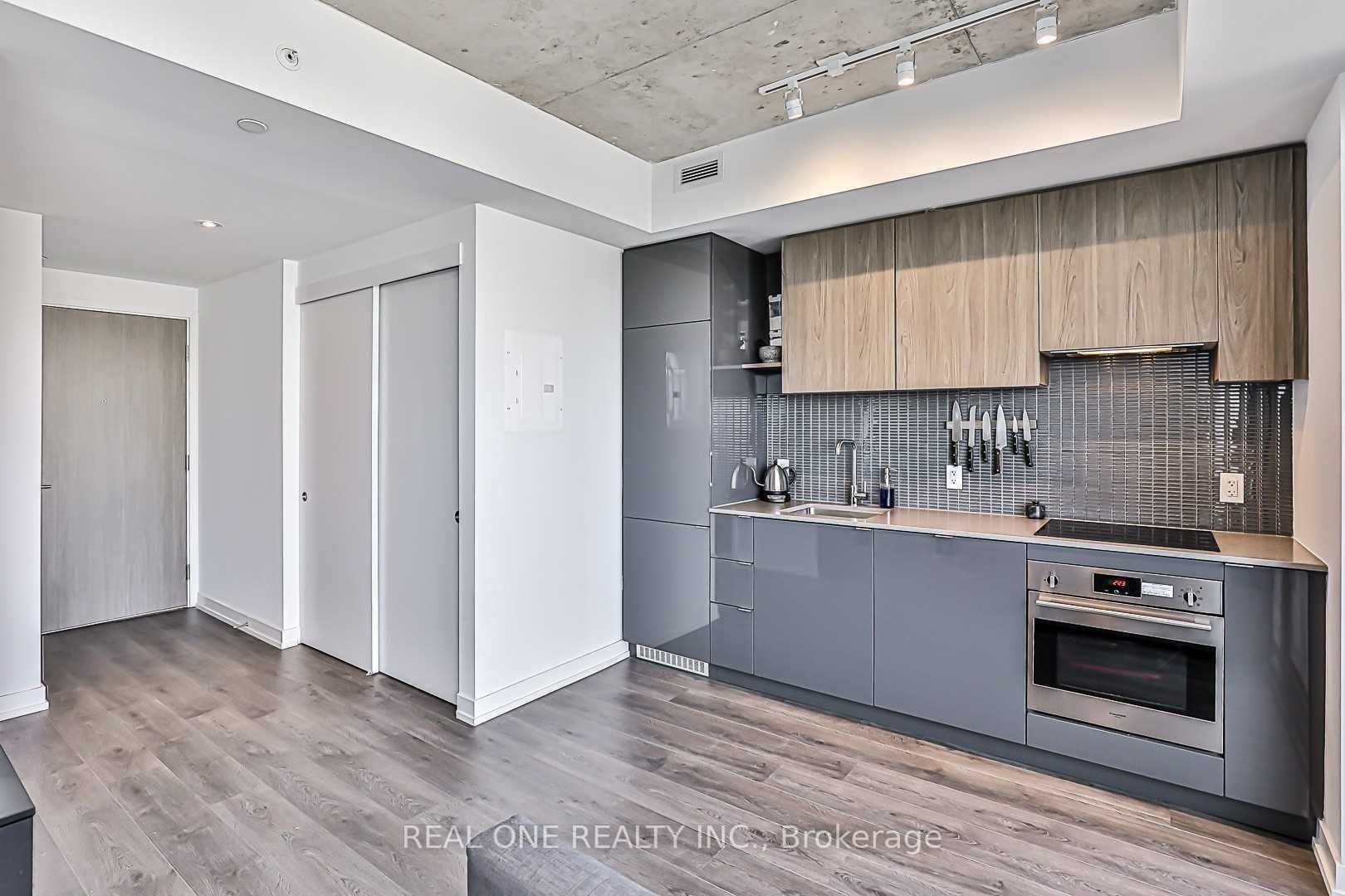 1104 - 161 Roehampton Ave, Toronto | For Rent @ $1,850 | Condos.ca