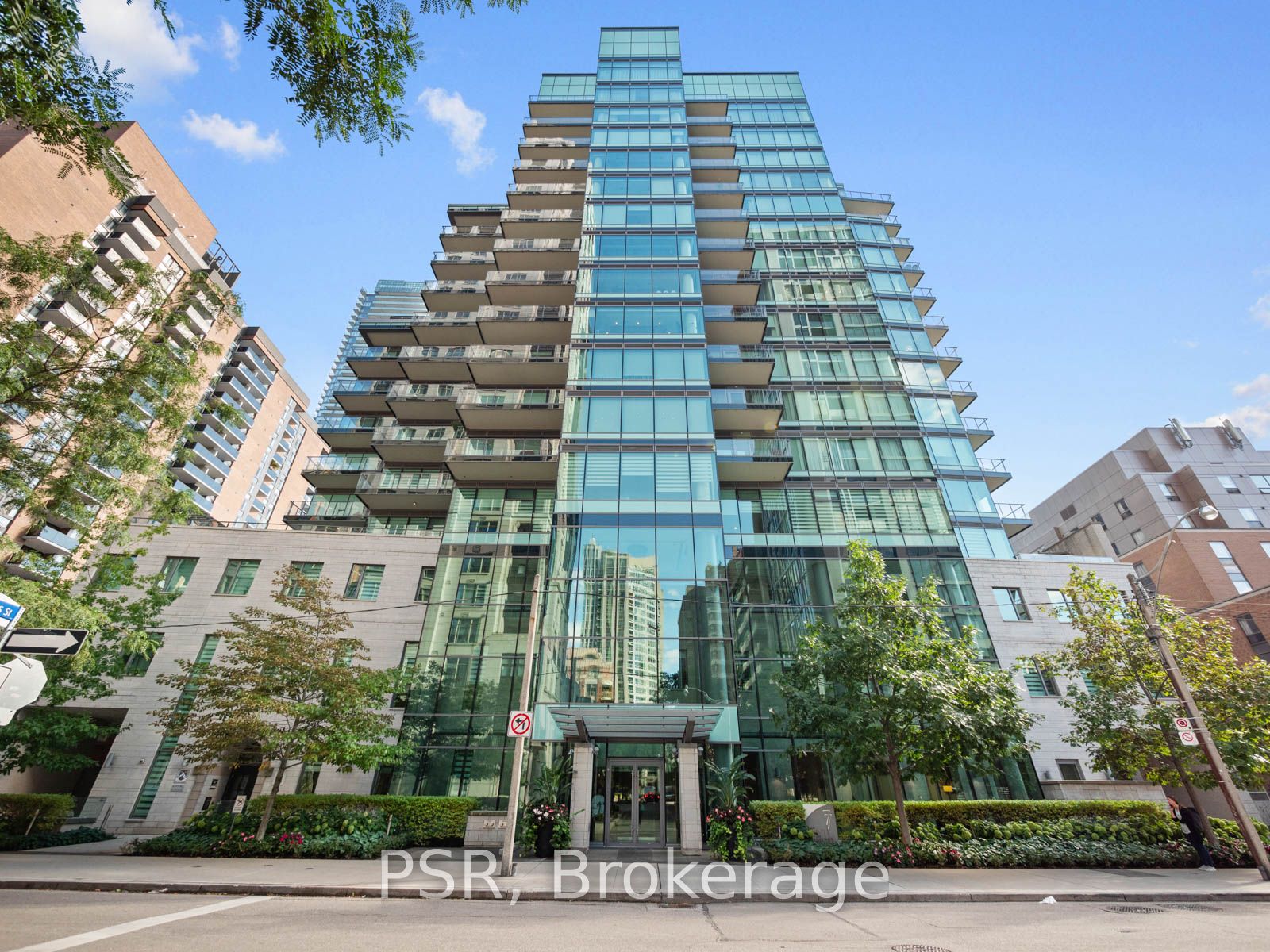 906 - 77 Charles St W, Toronto | For Sale @ $2,899,000 | Property.ca