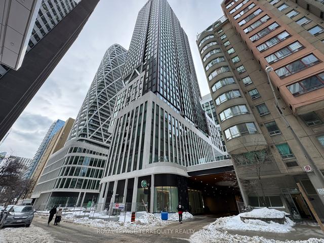 2302 - 238 Simcoe St, | Leased, C11986062 | Condos.ca