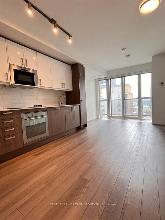 1507 - 77 Mutual St, Toronto | Terminated, C11990177 | Condos.ca