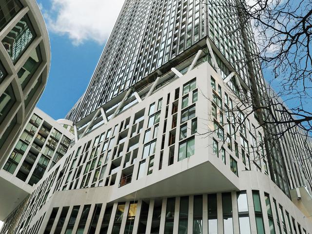 904 - 238 Simcoe St, Toronto | For Rent @ $3,100 | Condos.ca
