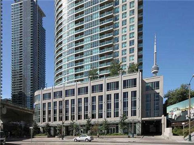 1713 - 18 Yonge St, Toronto | Leased, C3121988 | Condos.ca