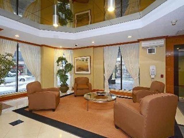 1403 - 633 Bay St, Toronto | Sold, C3185513 | Condos.ca