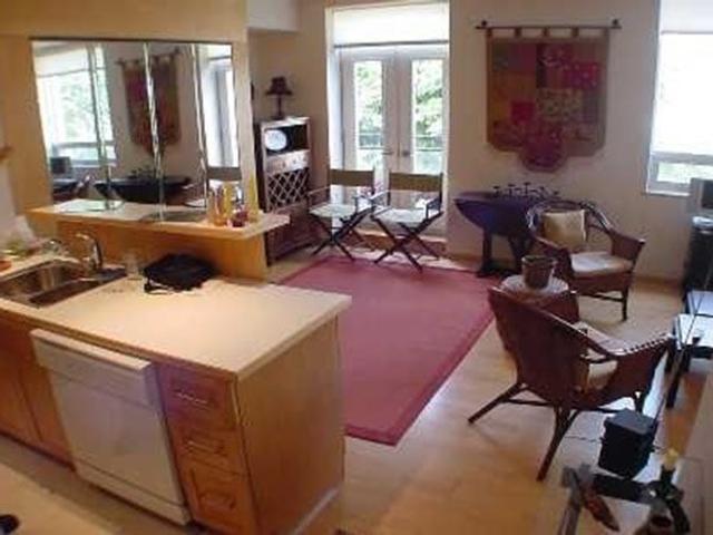 35 - 33 Price St, Toronto | Expired, C3531716 | Condos.ca